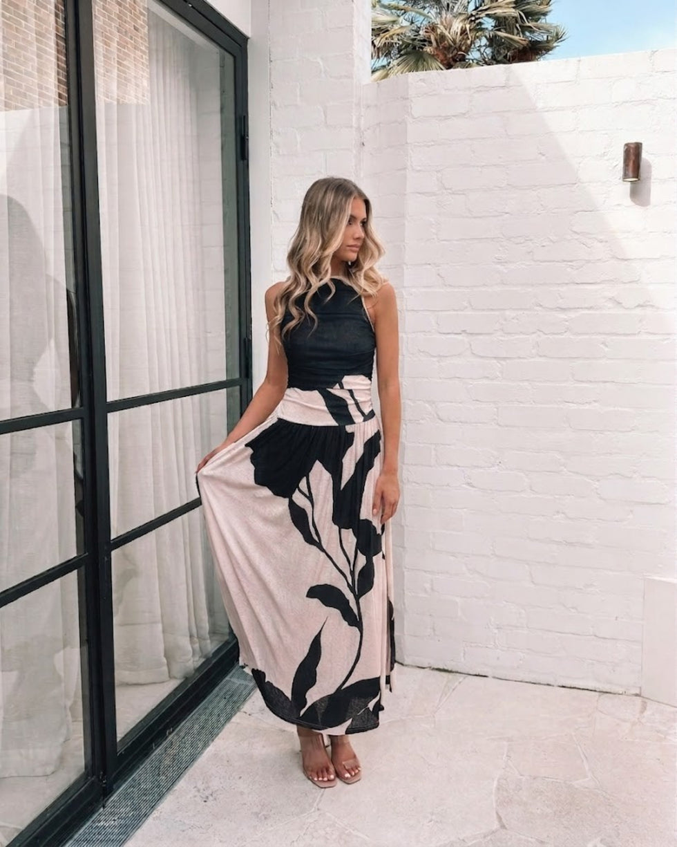 Esther & Co. Balayage Dress - Mono Floral – ESTHER & CO.