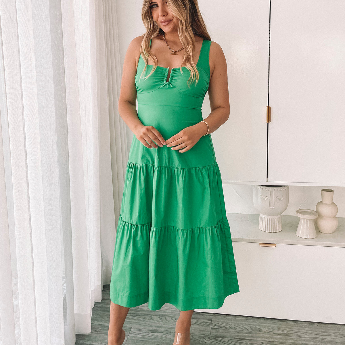 Esther & Co. Eline Dress - Green – ESTHER & CO.