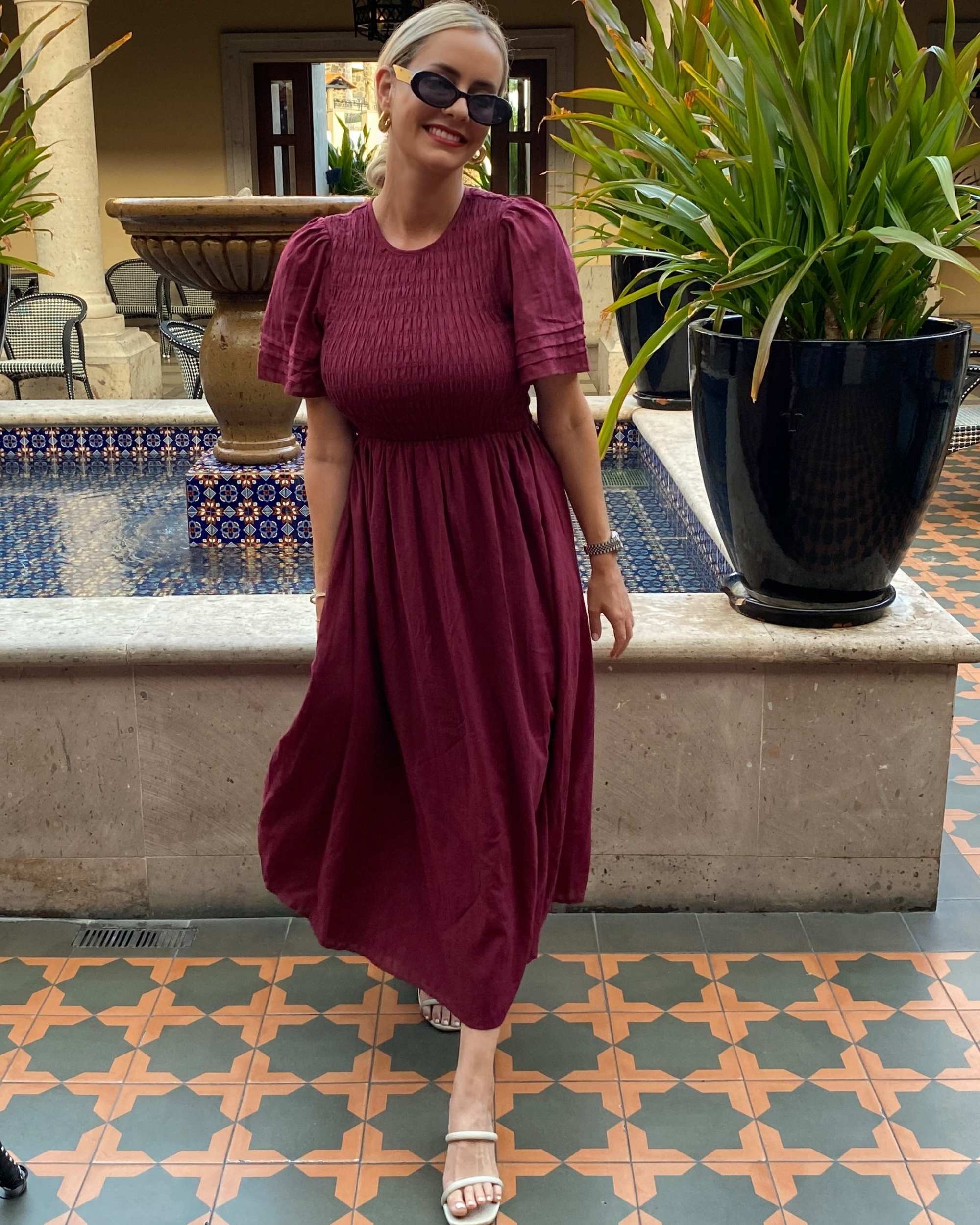 Arriving & Back Soon – ESTHER & CO.